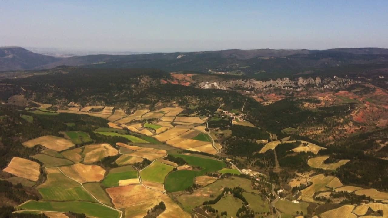 Panorama depuis le Pech Cardou on Vimeo