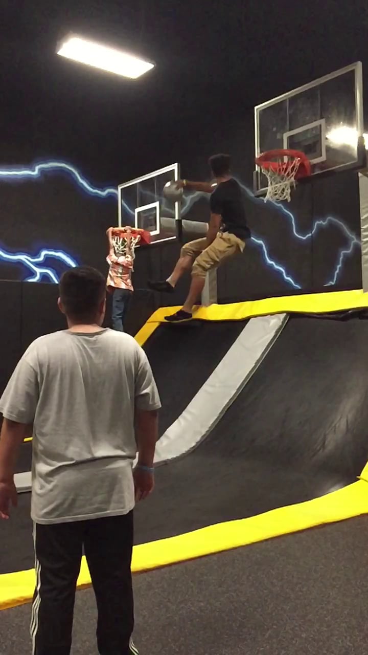 Gravady Trampoline Park on Vimeo