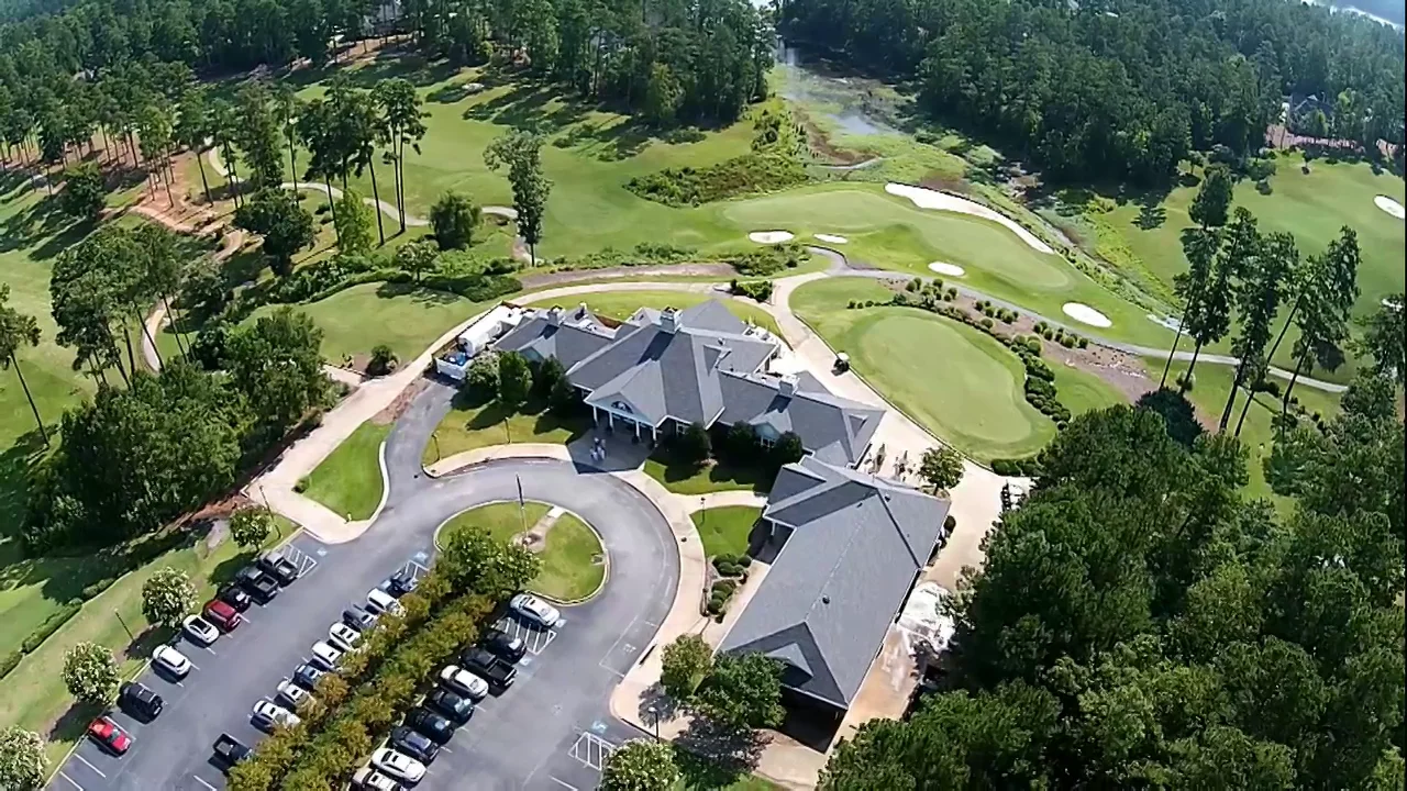 A View You Have Never Seen Of The Tara Country Club on Vimeo