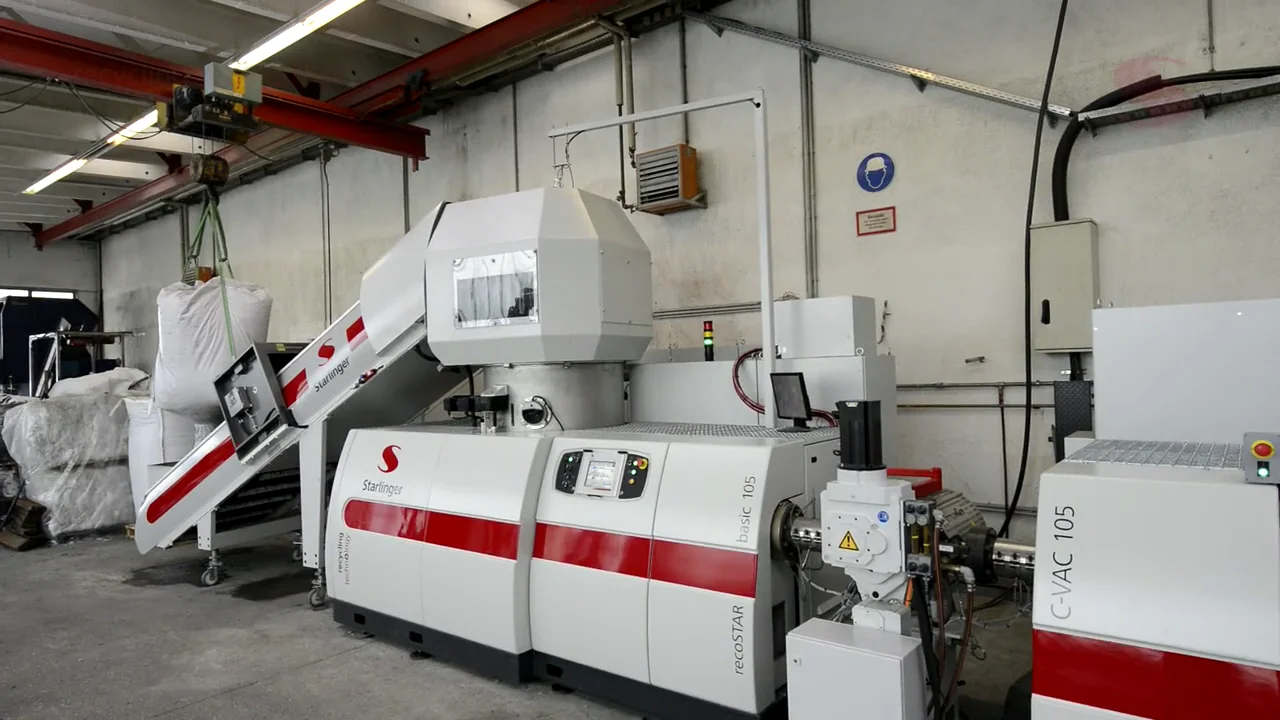 Starlinger recycling technology - Starlinger Recycling Line recoSTAR ...