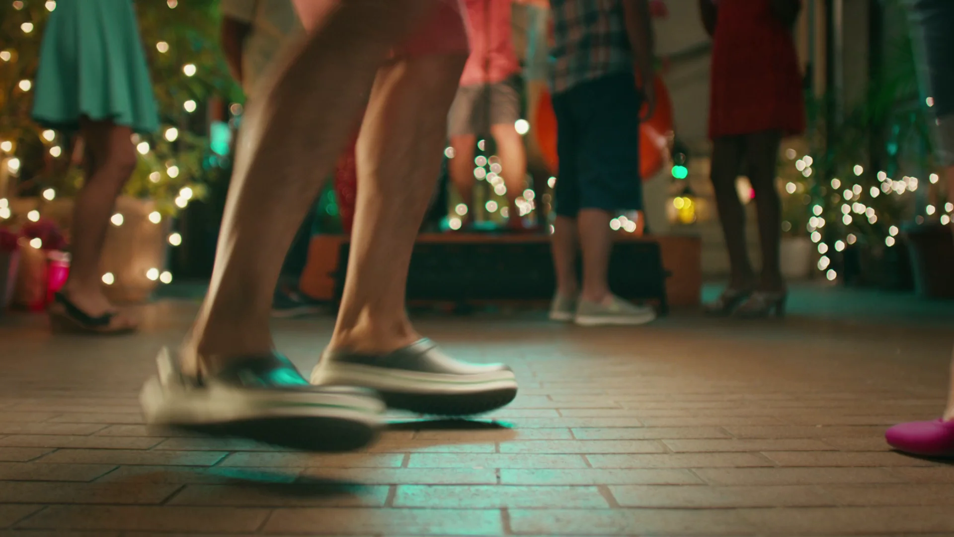 CROCS "Dance Party" on Vimeo