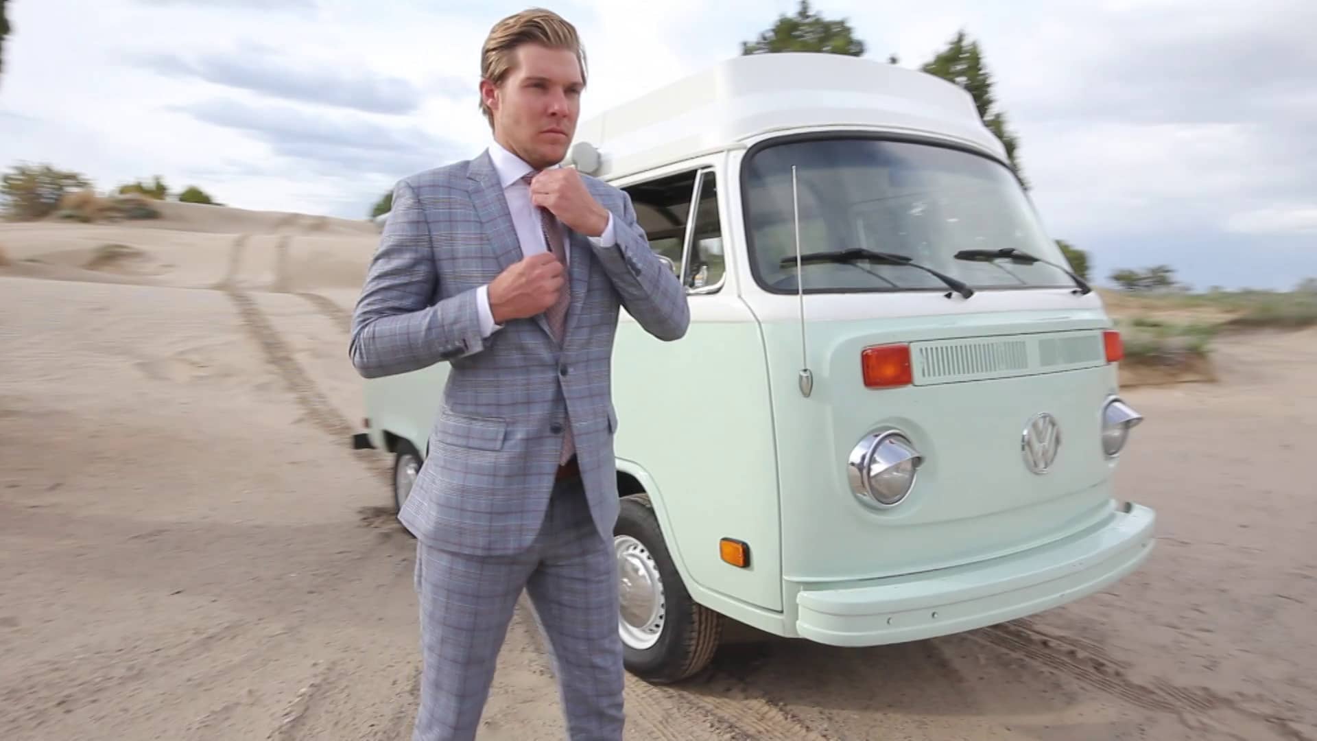 Traveling Photo Booth Bus Rental on Vimeo