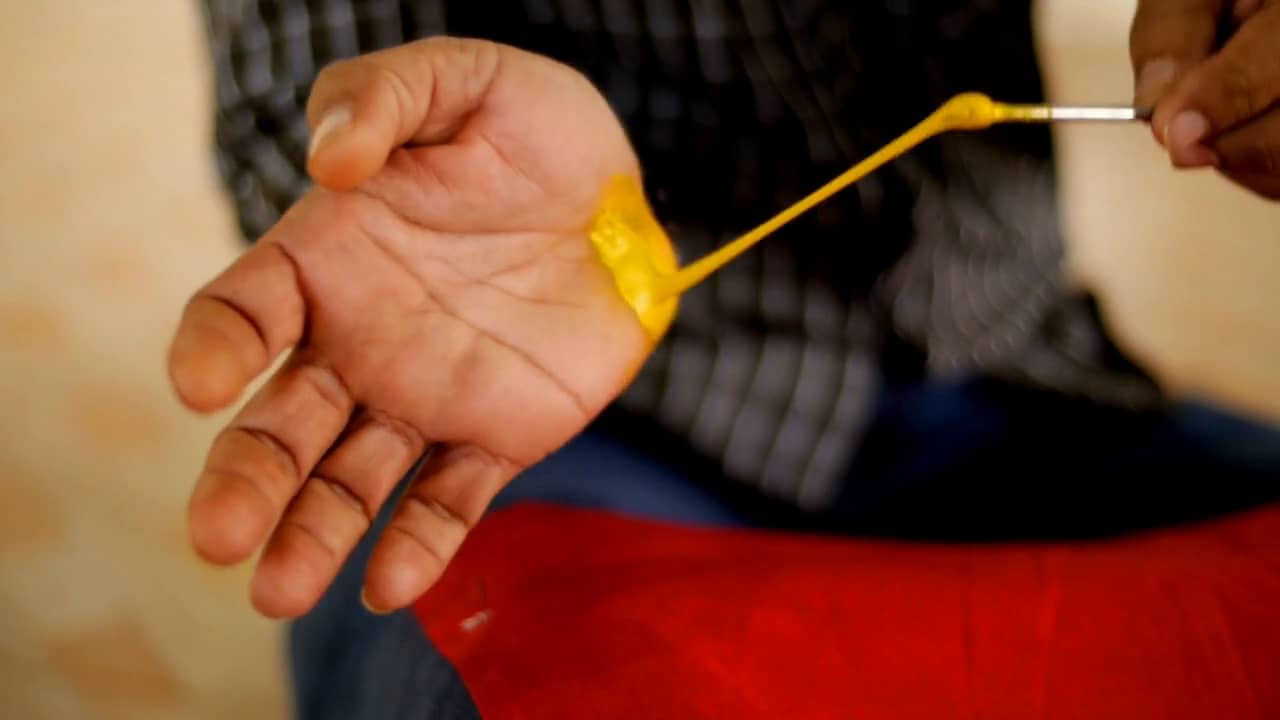 Process behind ancient and rare Rogan Art on Vimeo