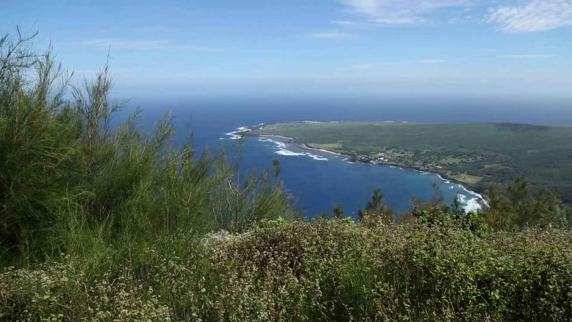 Aia Moloka'i Ku'u 'Iwa performed by Hālau Hula O Kukunaokalā on Vimeo
