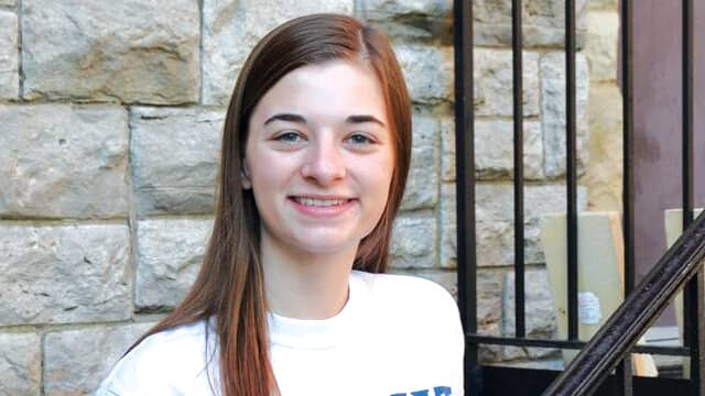 Hannah Pilon '17 on Vimeo