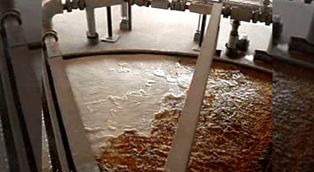 BOKELA Pan Filter in Operation – Aluminum Hydrate Product Filtration on ...