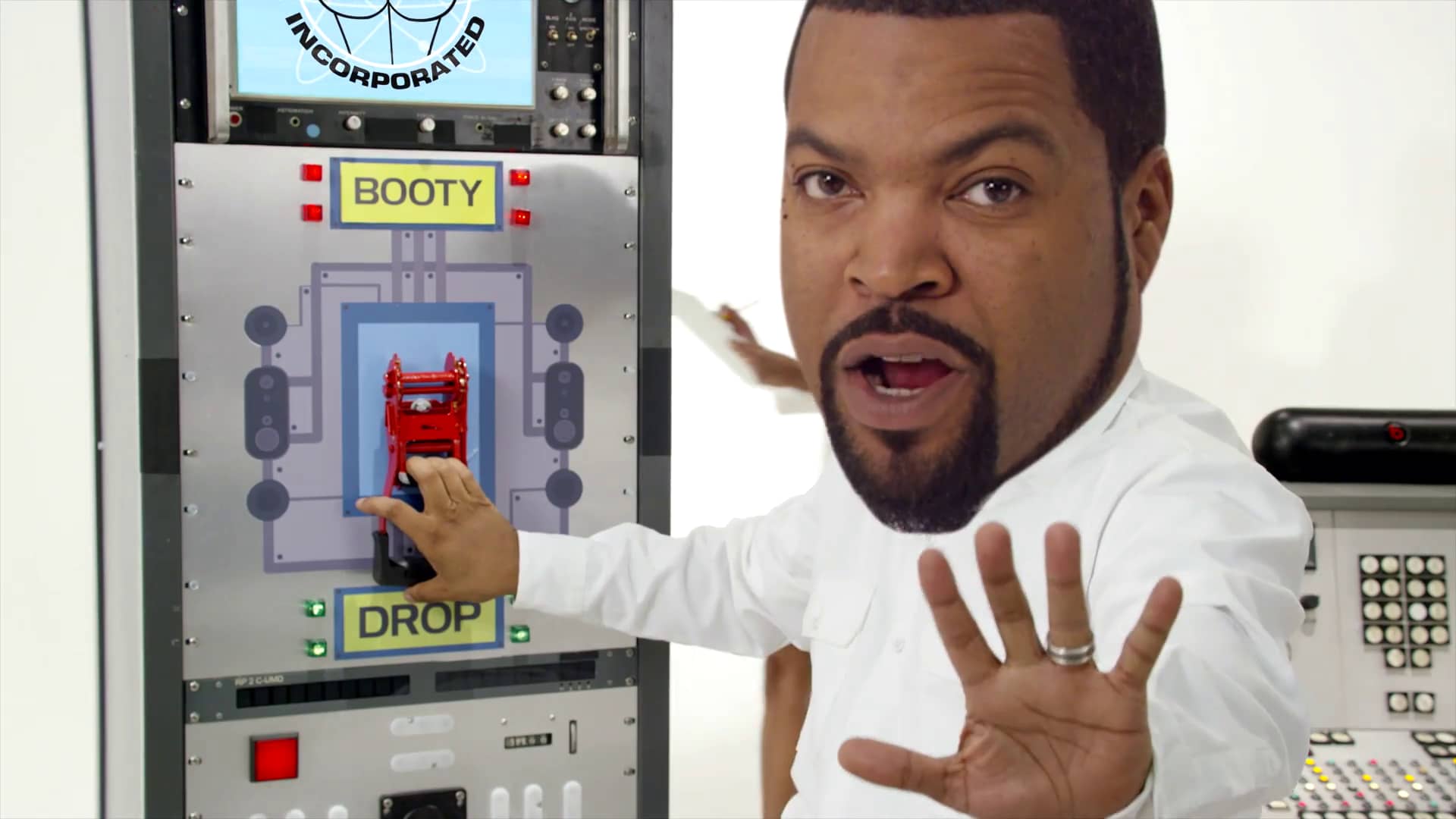 Ice Cube ft. Redfoo & 2 Chainz - Drop Girl (Official Music Video) on Vimeo