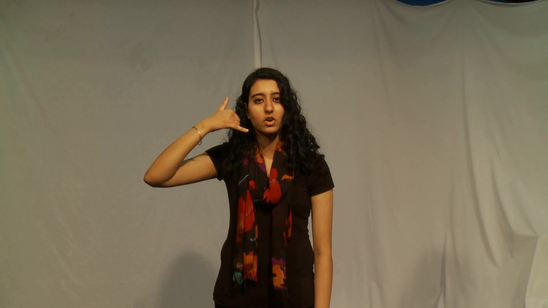 Phone (in BSL) on Vimeo