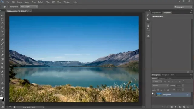 PHOTOSHOP FOUNDATIONS: MAKING A QUICK SELECTION on Vimeo
