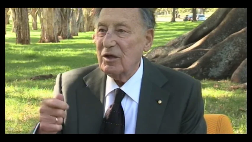 An introduction to Les Erdi.