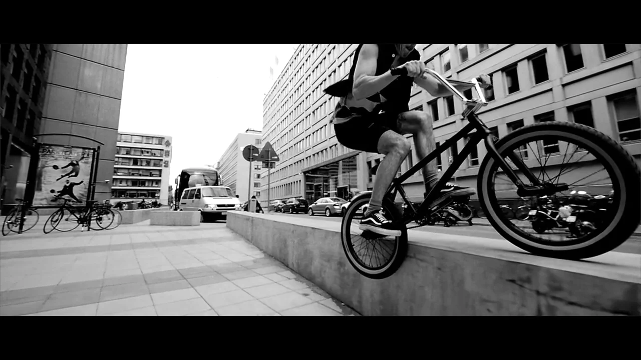 SUNDAY FUNDAY feat. FELIX ALMGREN on Vimeo
