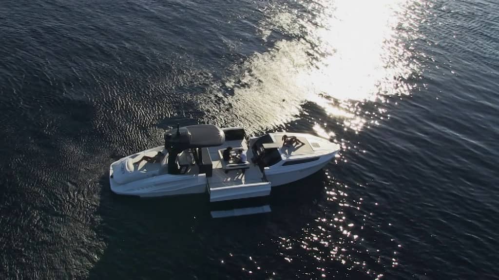 Wider II - [576p] on Vimeo