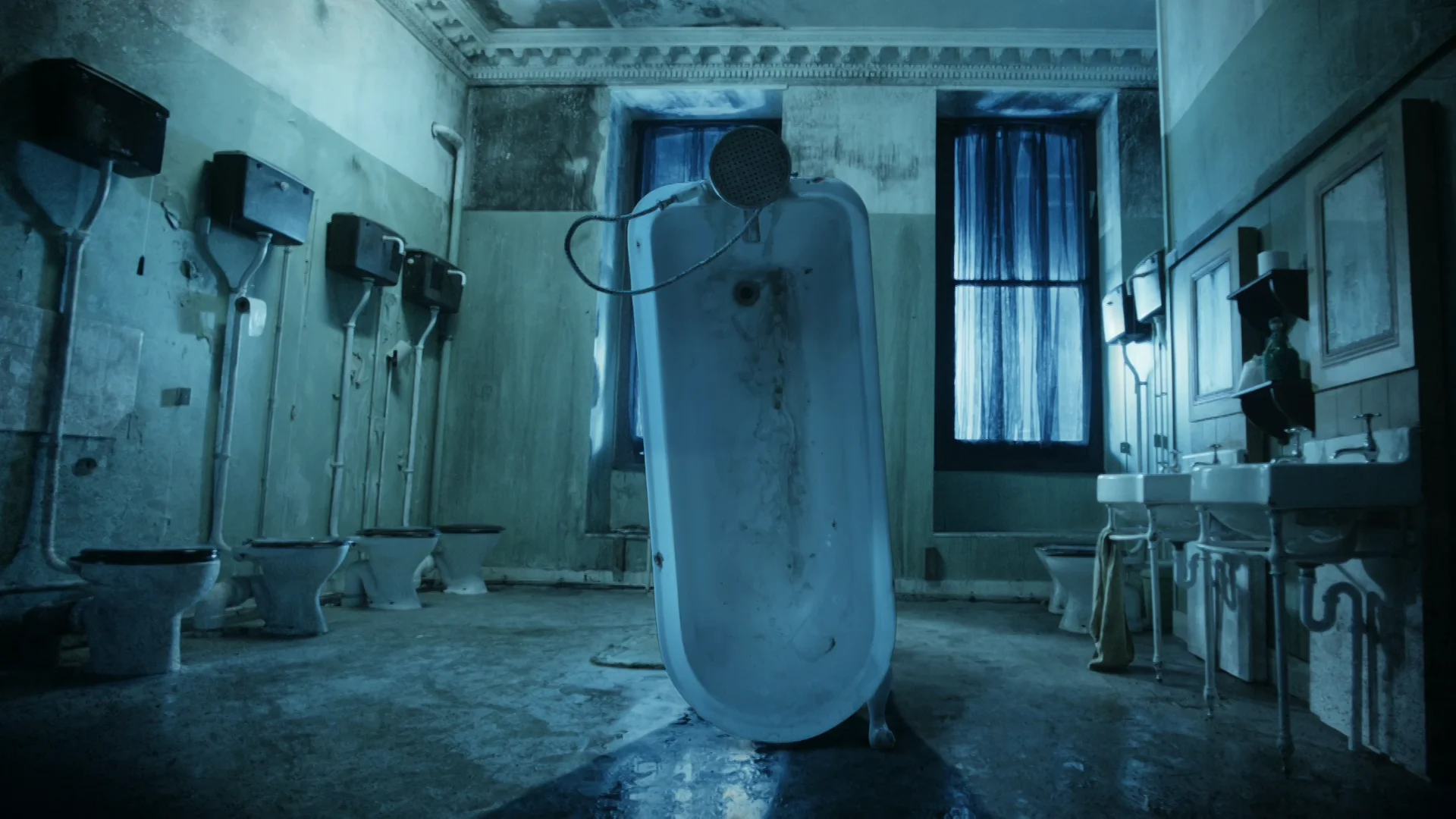 Paddington 'Evil Bath' on Vimeo