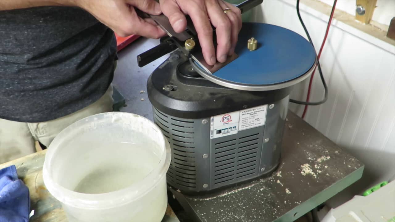 Power Sharpening with the Veritas Mark II Power Sharpening System on Vimeo