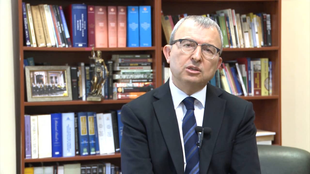 Hukuk Fakültesi Dekanı Prof. Dr. Mustafa Koçak on Vimeo
