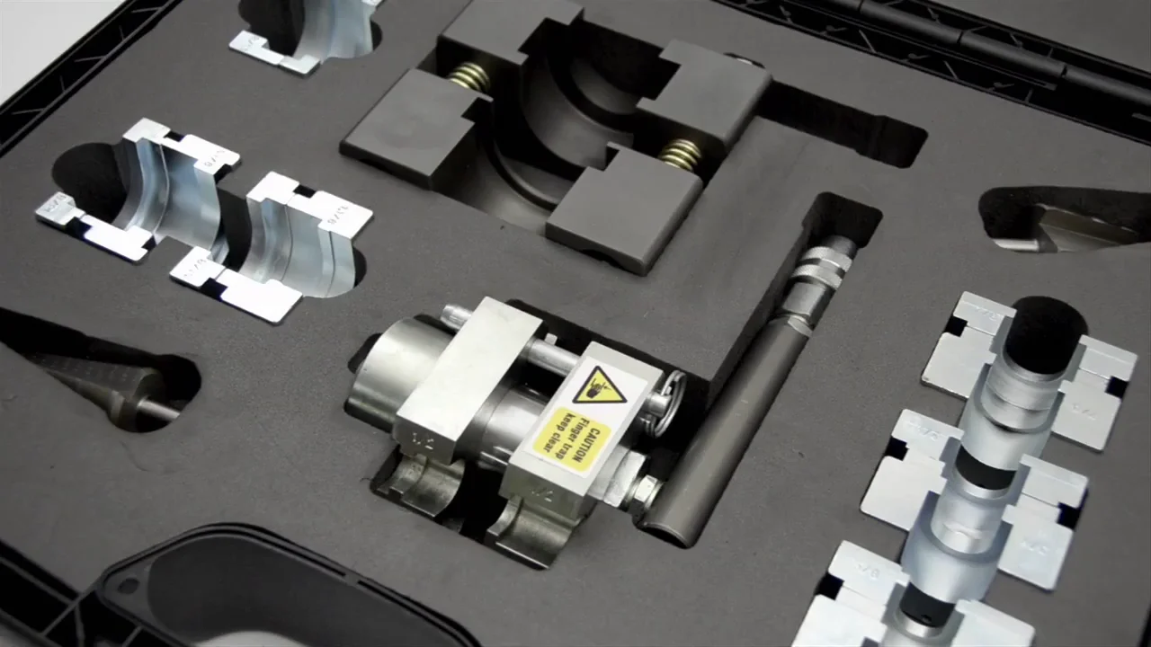 Reflok - Reflok in Action - BS Box Connection on Vimeo