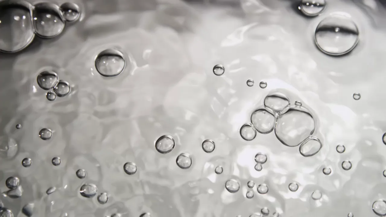 water bubbles 038 on Vimeo