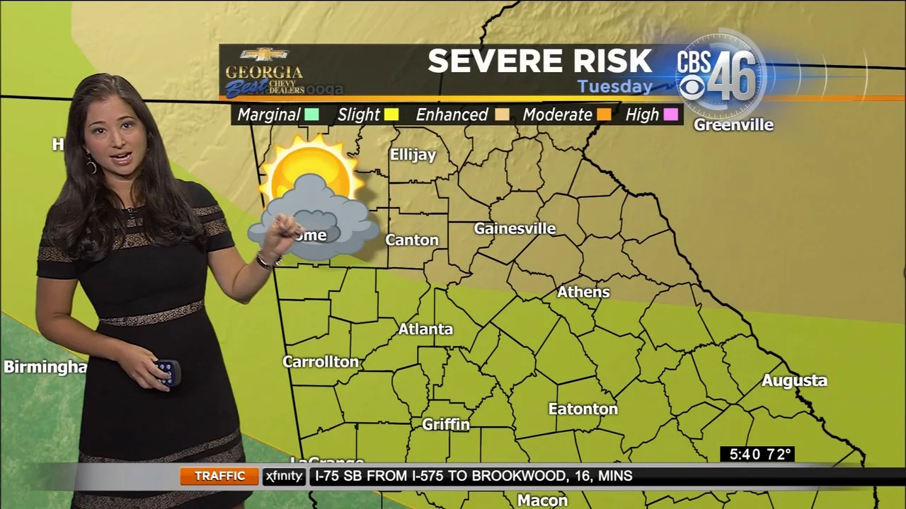 July 13, 2015 Meteorologist Jennifer Valdez on CBS46 Morning News on Vimeo