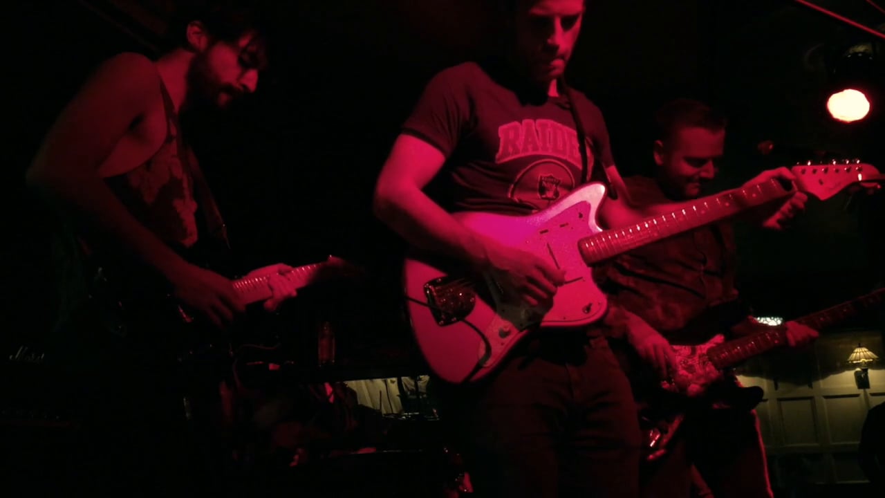 Voksal - Polynesian English @ The Collectiv on Vimeo