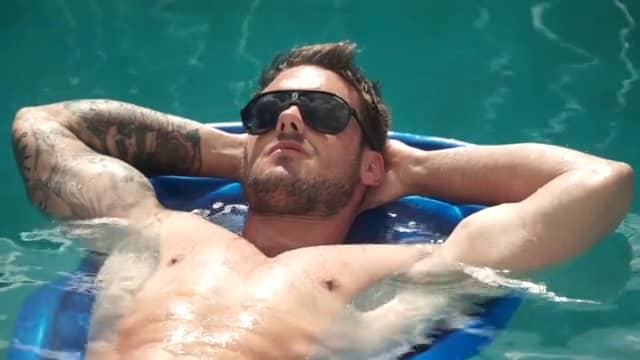 Jase Dean Pool on Vimeo