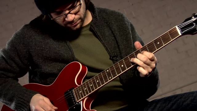 Gnarls Barkley guitarist Clint Walsh and his ES-335