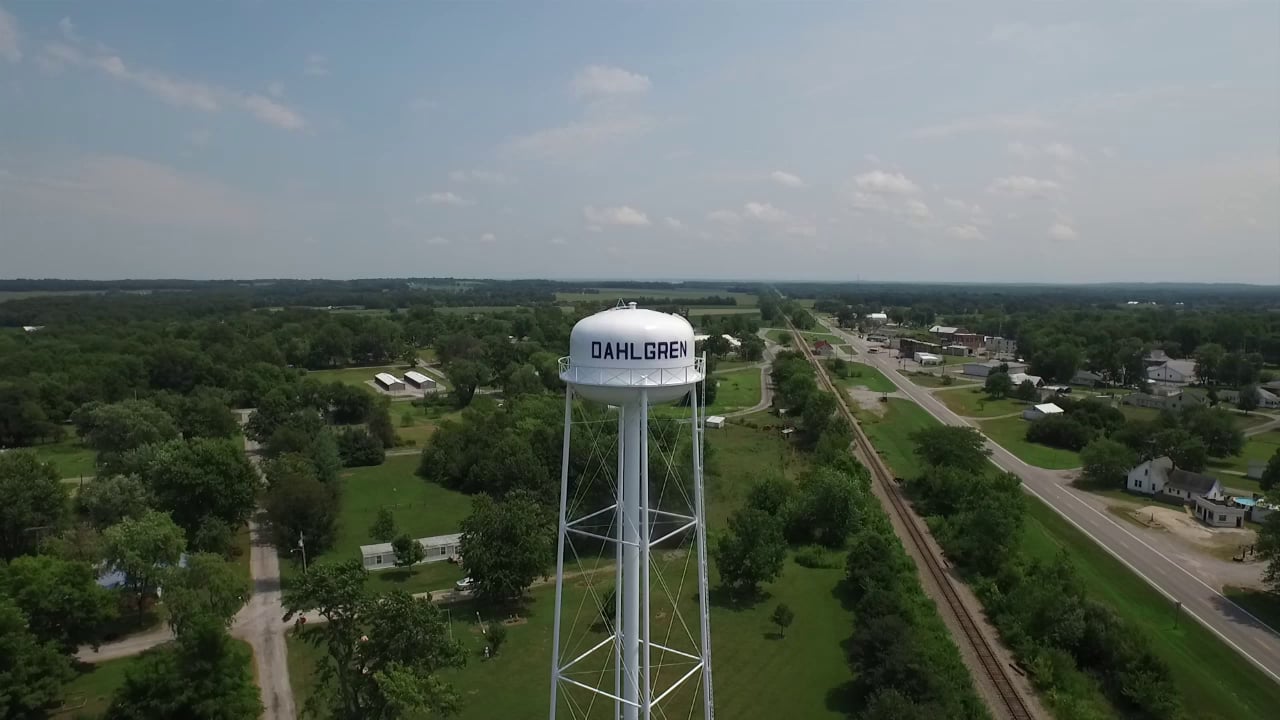 Dahlgren, Illinois Water Tower on Vimeo