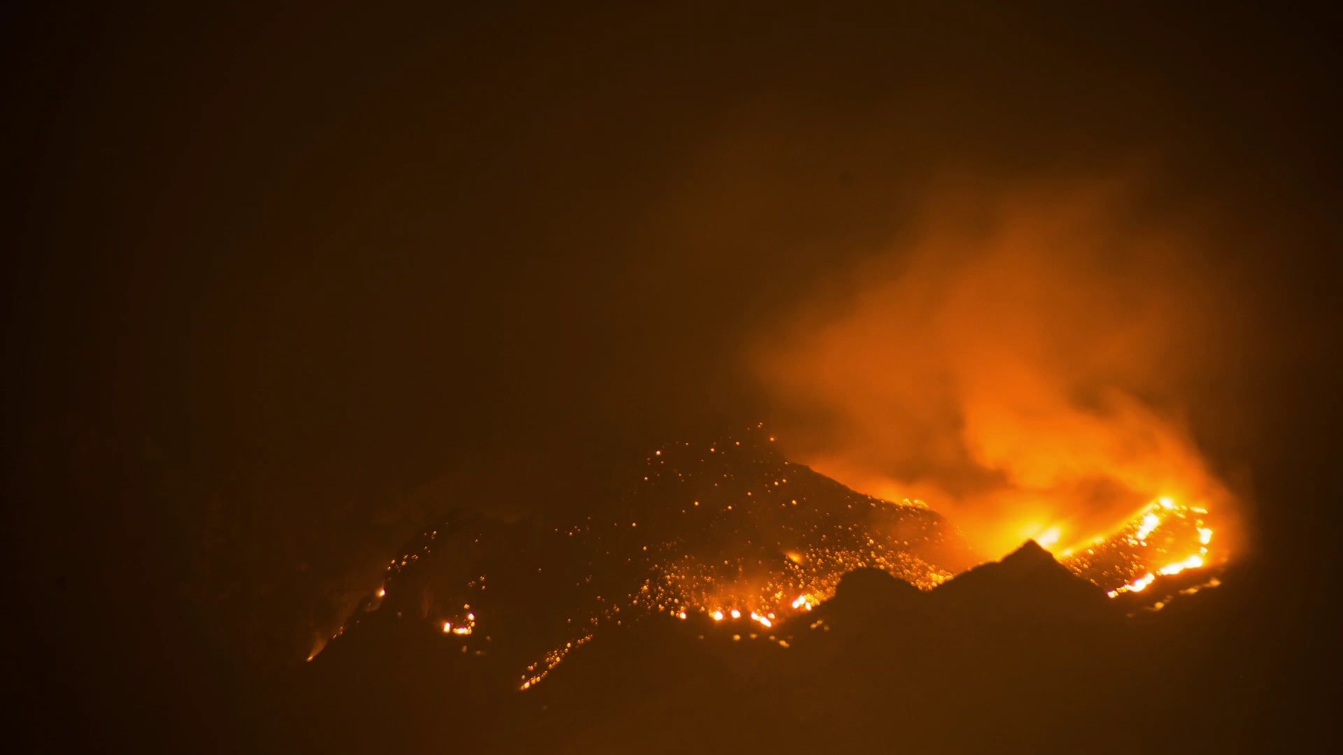 Finger Rock Fire on Vimeo