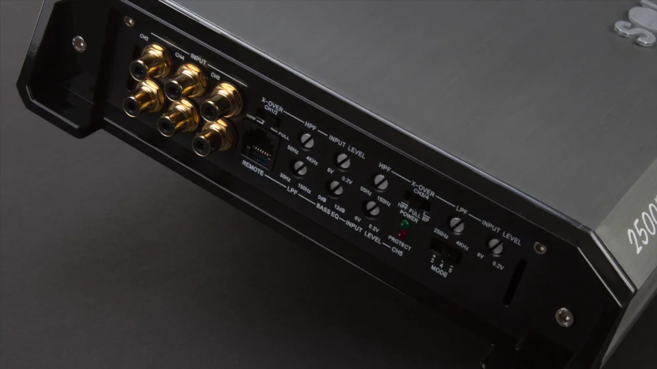 Soundstream - Tarantula Electro Amplifiers on Vimeo