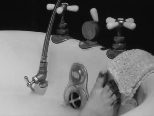 Woman in a bathtub on Vimeo