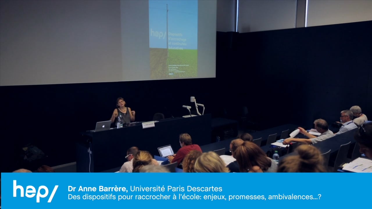 Anne Barrère: Des dispositifs pour raccrocher à l'école: enjeux ...