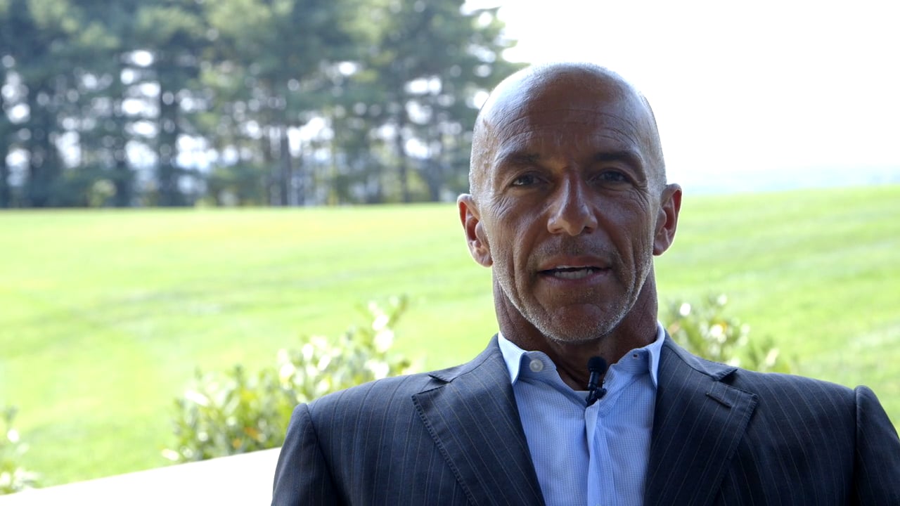 Mark Fernandes - Building Buzz on Vimeo