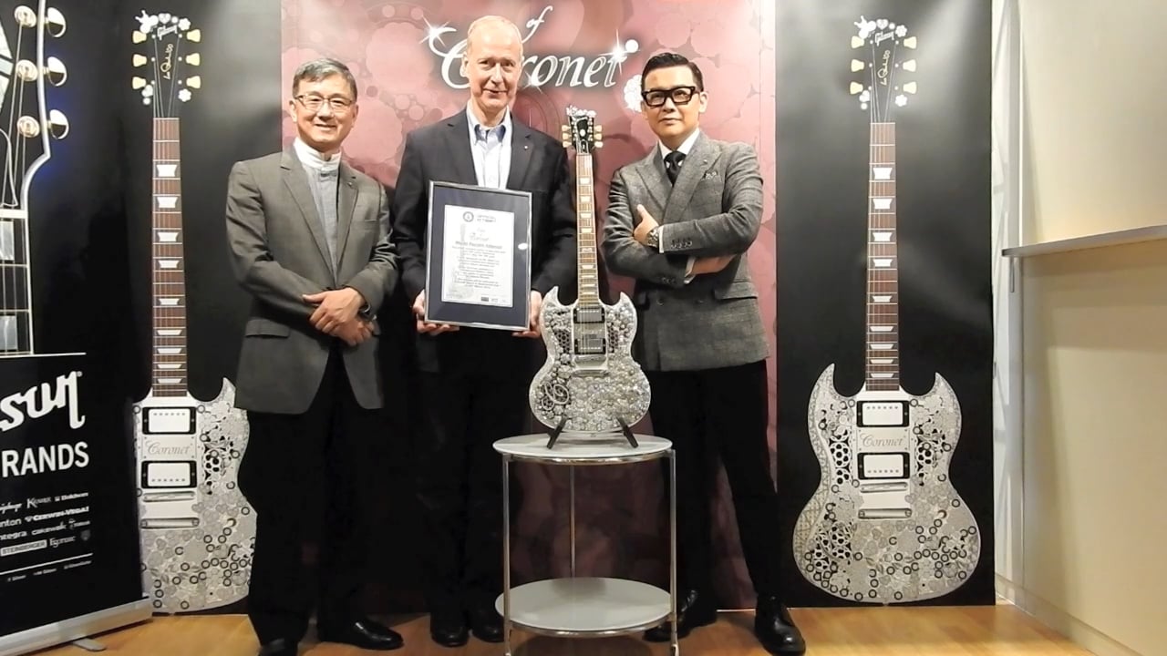 Gibson and Eden of Coronet Diamond Guitar on Vimeo