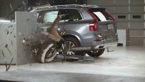 Volvo XC90 - Crash Test on Vimeo
