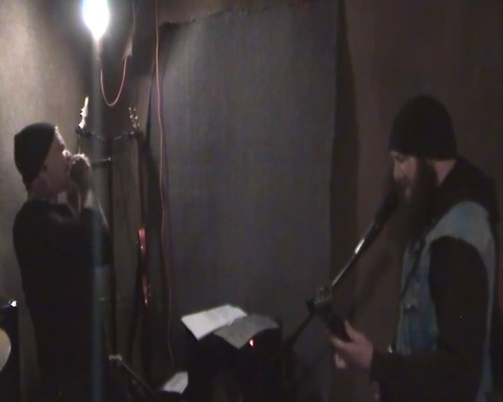 KNEE SPLITTER (practice) - "Exposed" @the carpet dungeon RAVENSBOURNE ...