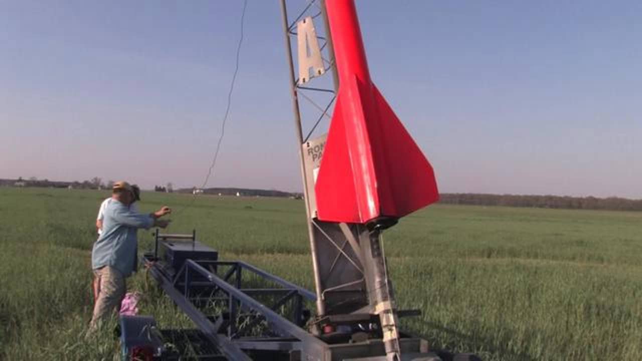 High Power Rocket Launch in HD on Vimeo