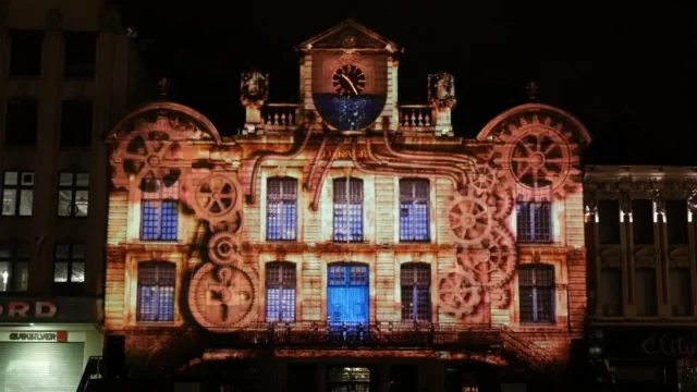 Video Mapping Contest 2015 : SAUVÉE on Vimeo