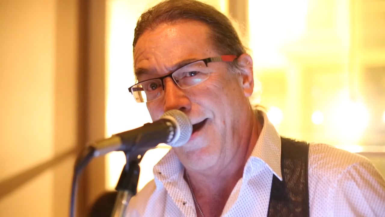 JAZZ POLICE /Hound Dog on Vimeo