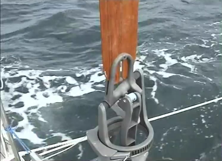 Using an Aries wind vane on Vimeo