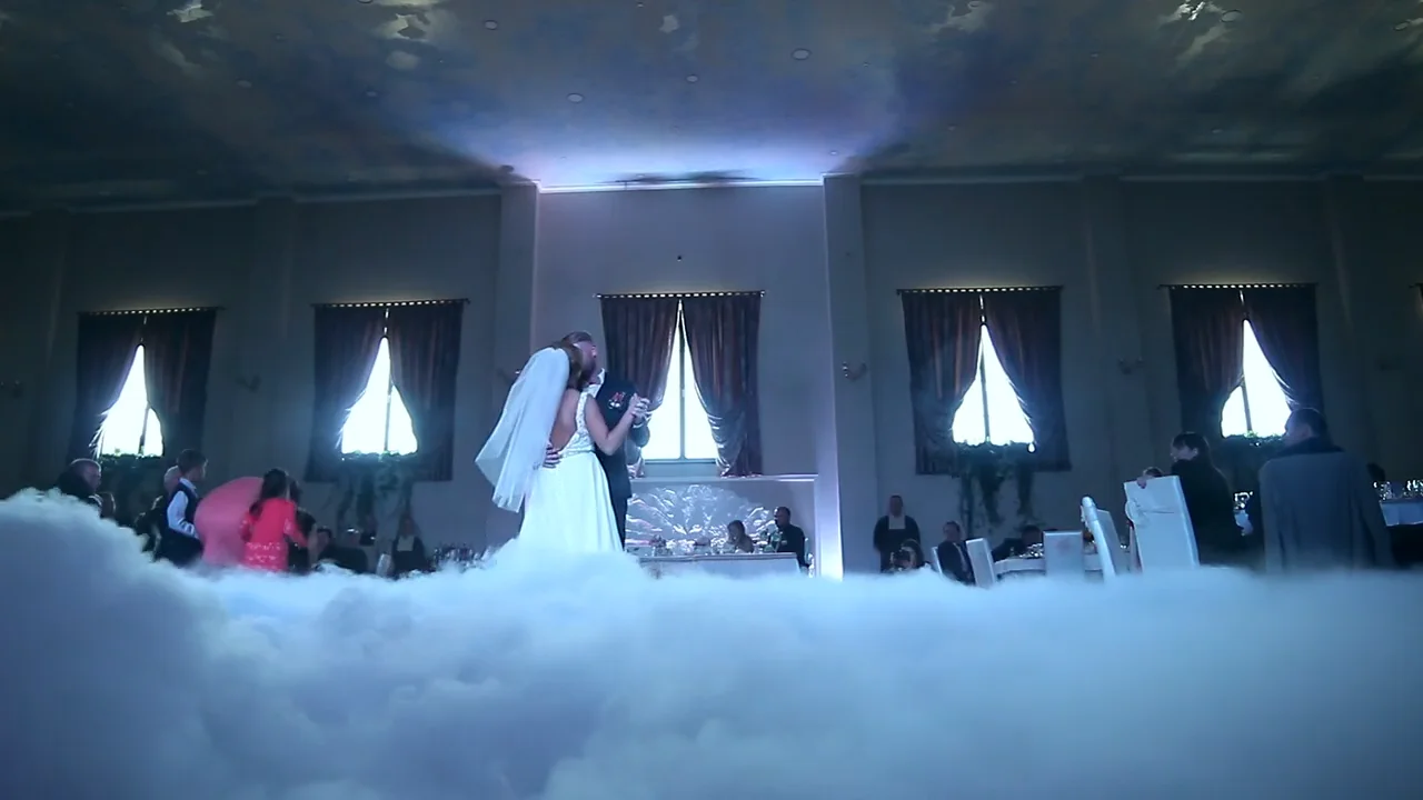 Raluca & Dan | Wedding Dance on Vimeo
