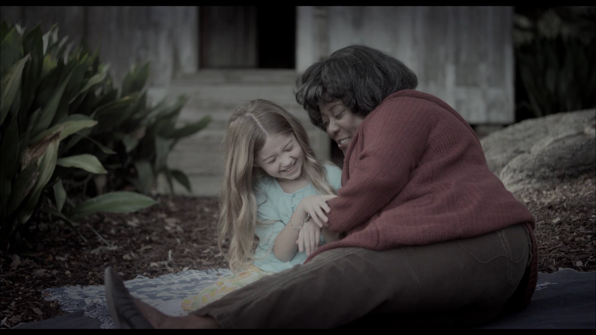 CAGED THEATRICAL TRAILER on Vimeo