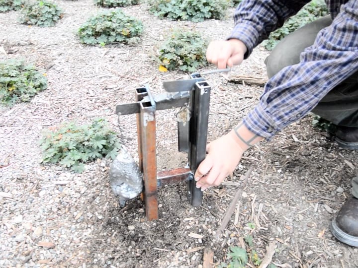 Poking Machine [in progress] on Vimeo