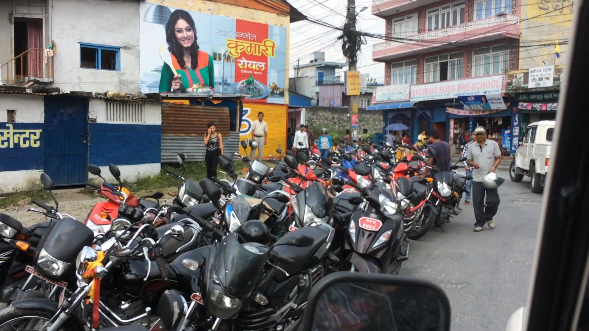Motorbikes Queue For Fuel on Vimeo
