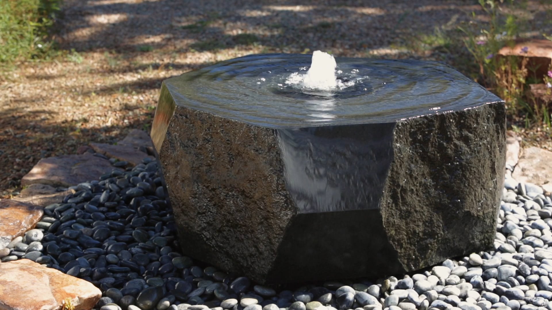 Marubachi Fountain | on Vimeo