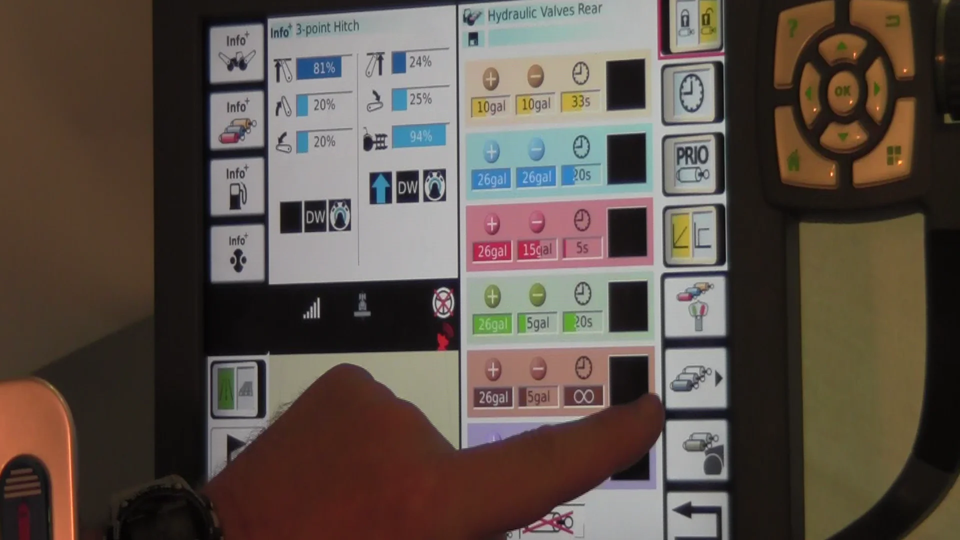 Fendt Varioterminal Videos - Hydraulic Power Beyond Load Sense Boost ...