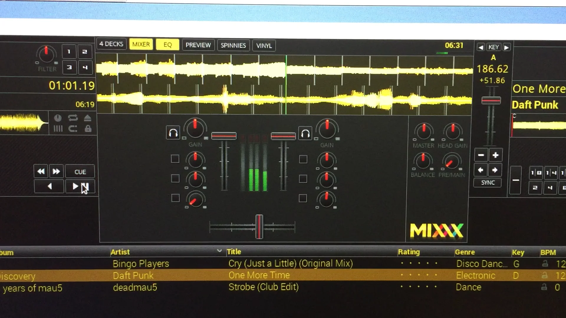 Mixxx on the Raspberry Pi 2 with OpenGL ES Waveform on Vimeo