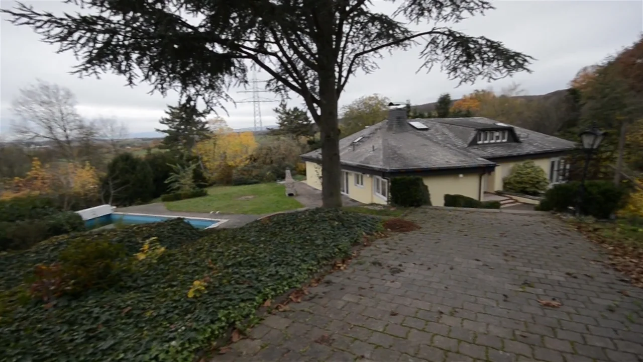 LINDSTEDT LUXURY präsentiert diese traumhafte Villa in Wiesbaden! on Vimeo