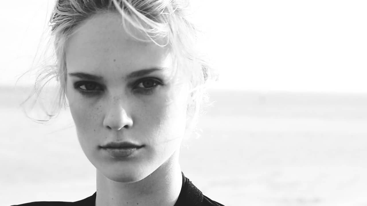 CHARLENE HÖGGER on the beach photographed by J. KONRAD SCHMIDT on Vimeo