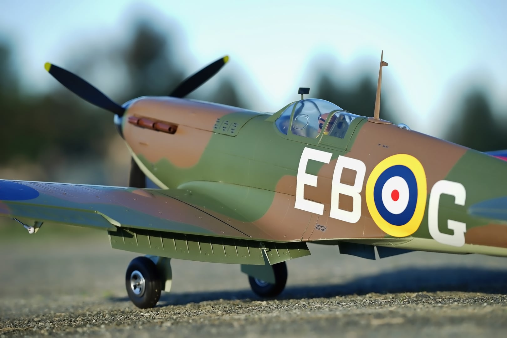 Durafly 1100mm Spitfire Mk1a on Vimeo