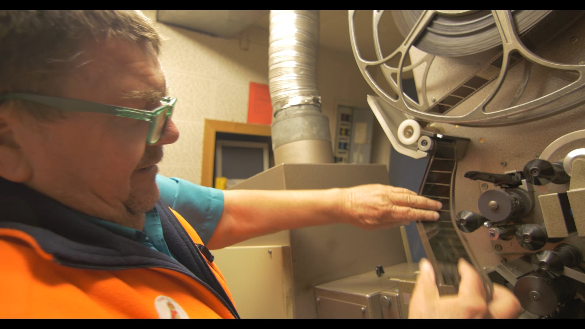 Cinema 180 70mm Film Projector on Vimeo