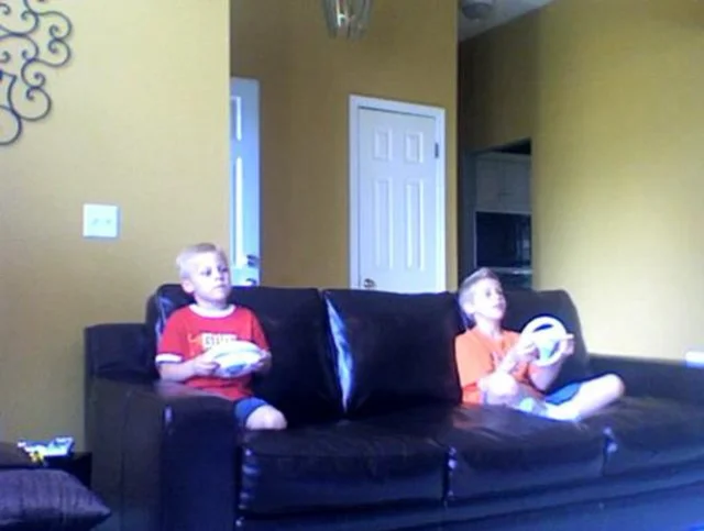 Merrick & Ethan Playing Mario Kart Wii on Vimeo
